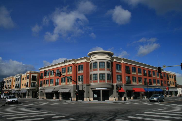 B & L Glass | Diamond Certified