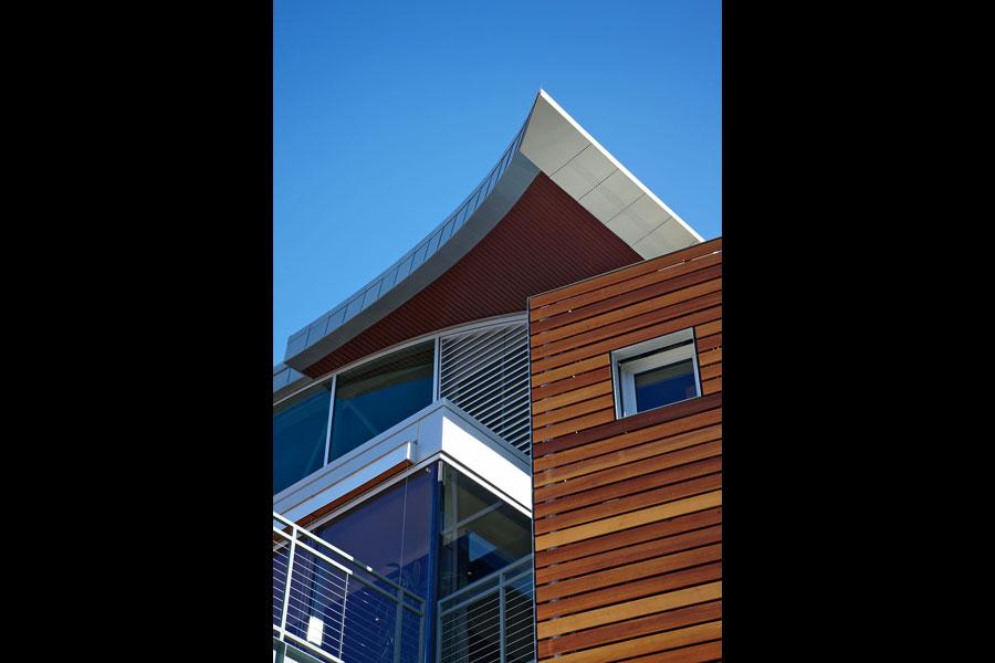 B & L Glass | Diamond Certified