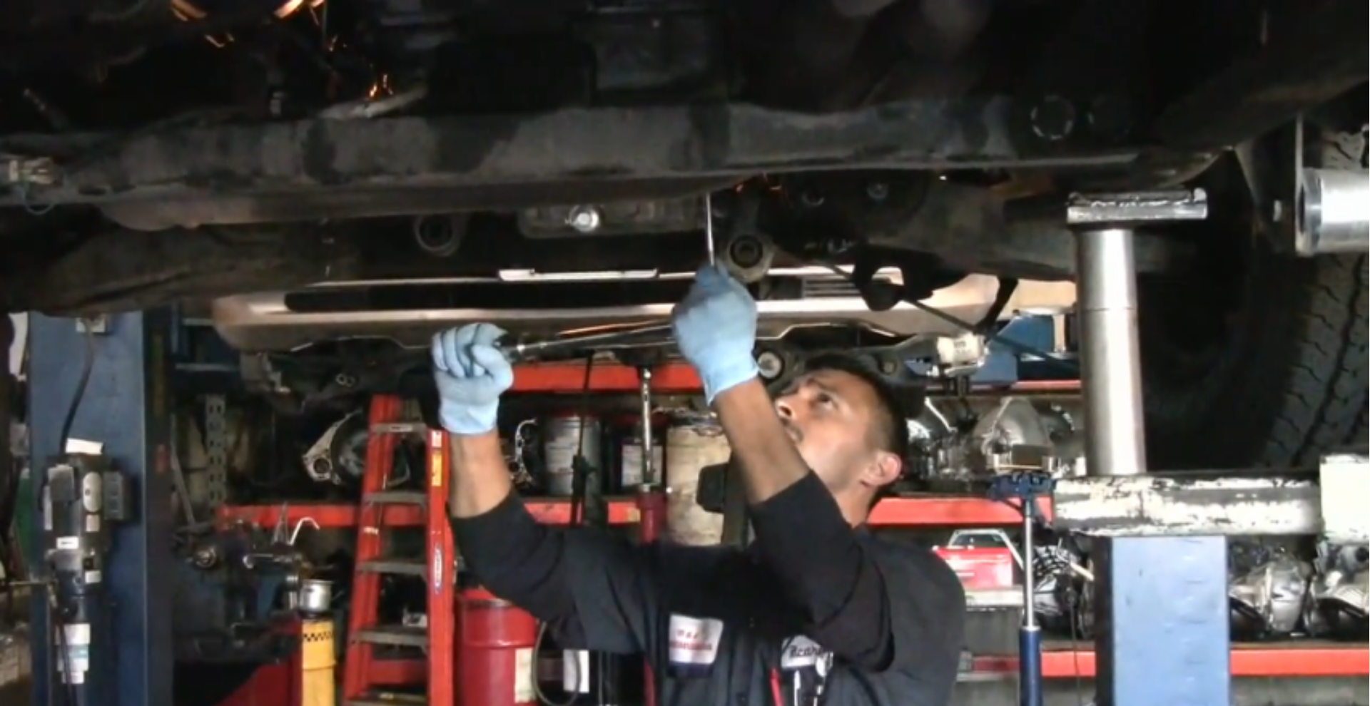 How to Find a Trustworthy Auto Transmission Shop | Diamond Certified