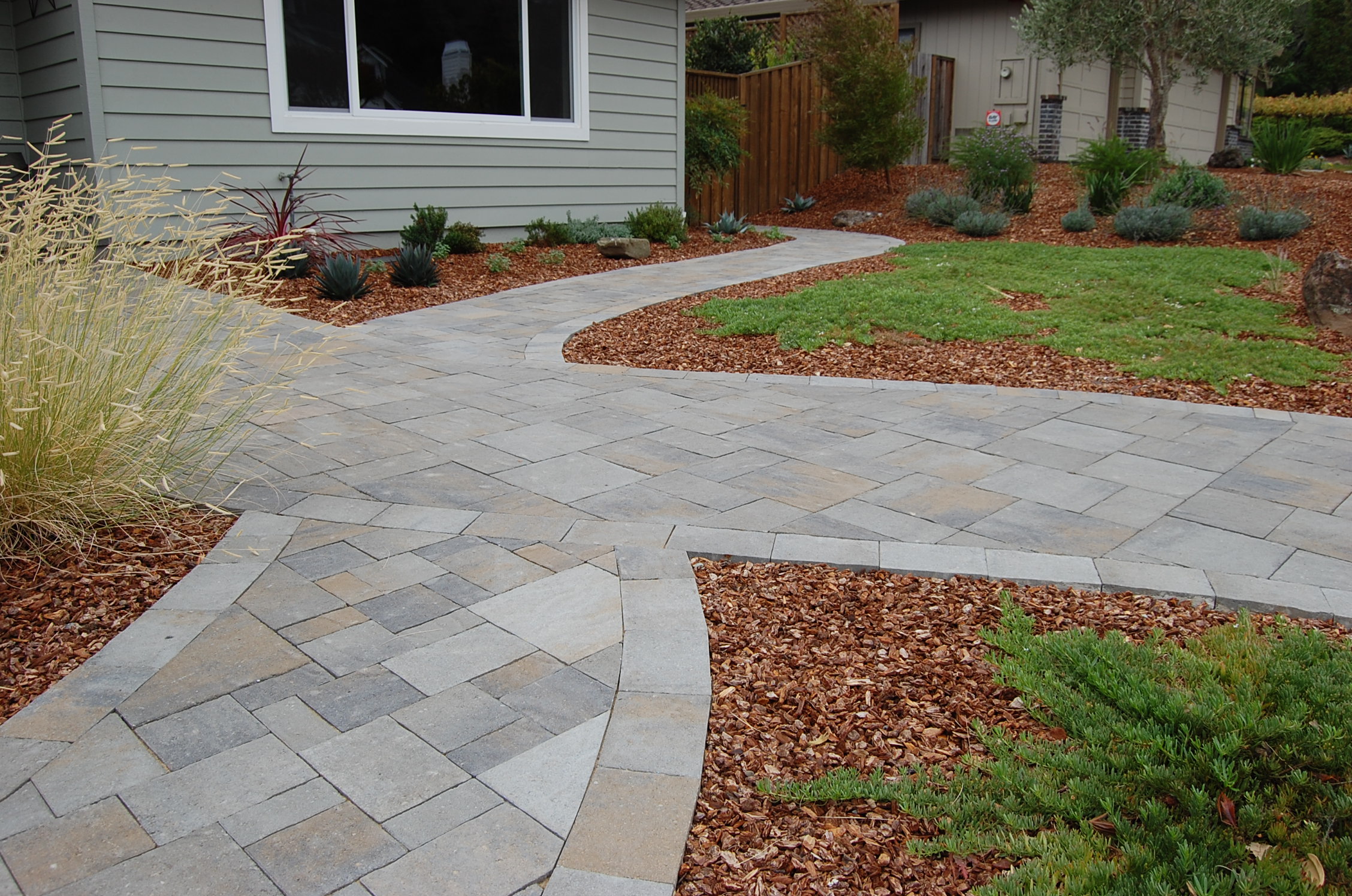 Pavers Bay Area | The Legacy Paver Group | Diamond Certified