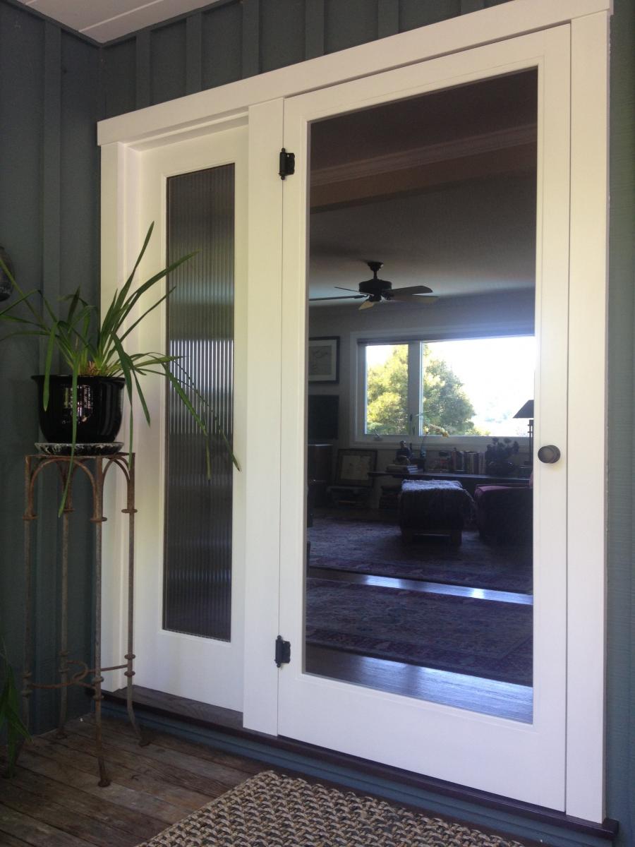 Wesco Screen Co | Custom Window Screens & Doors | Diamond Certified