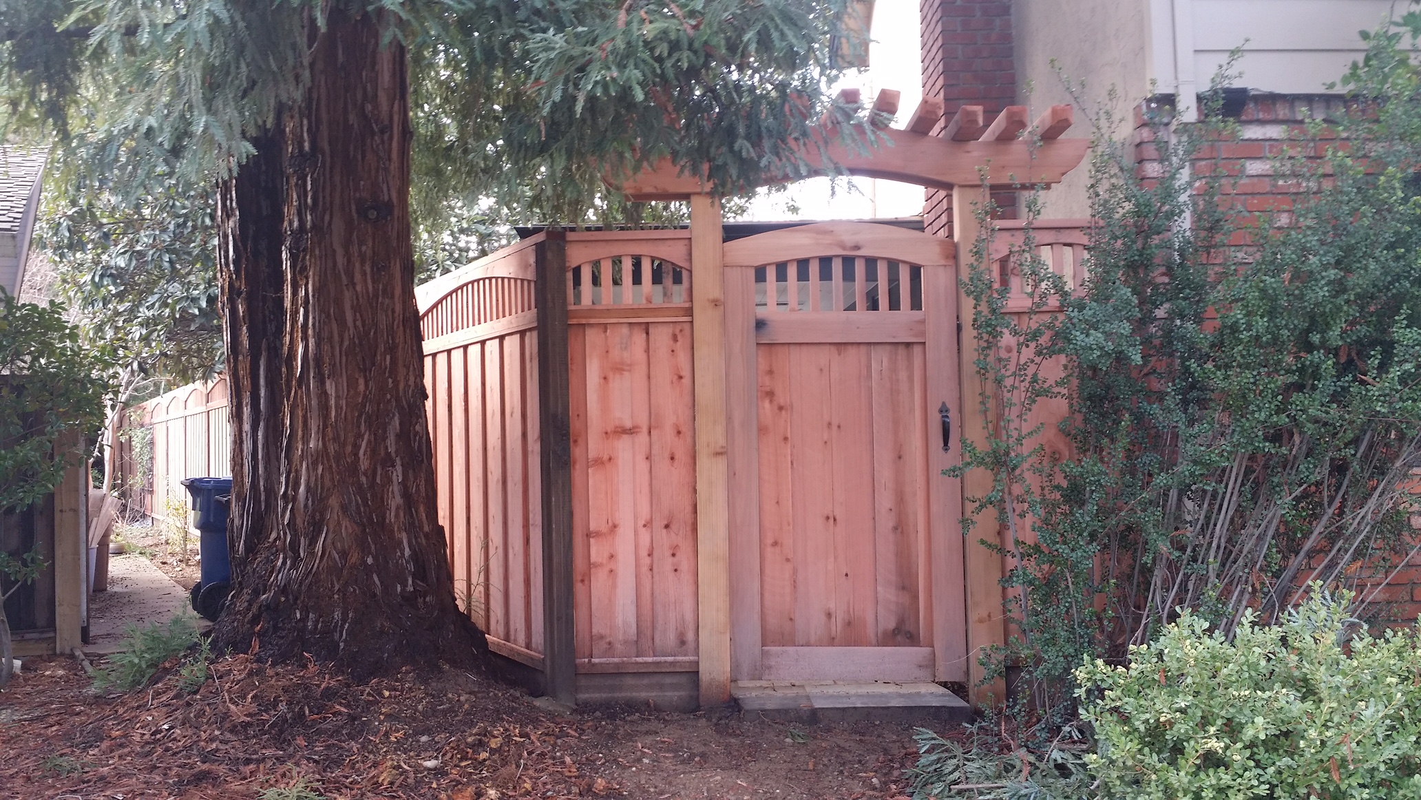 Meza's Fence | Diamond Certified | San Jose Fence Contractor