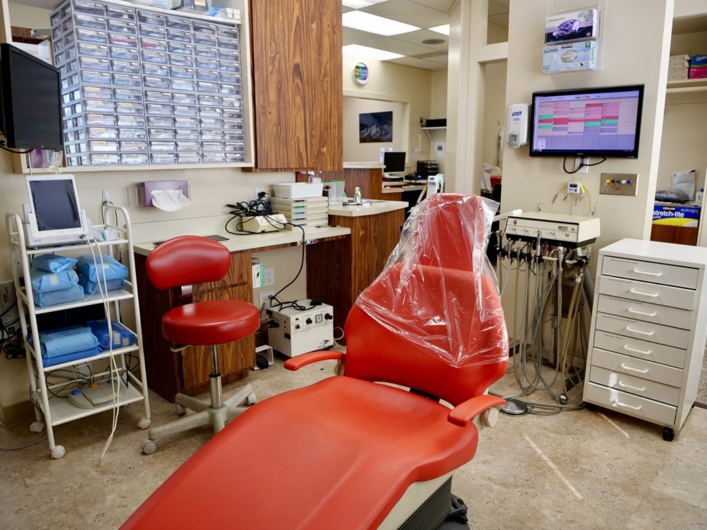 San Leandro Dentist | William R. Hummer, DDS | Diamond Certified